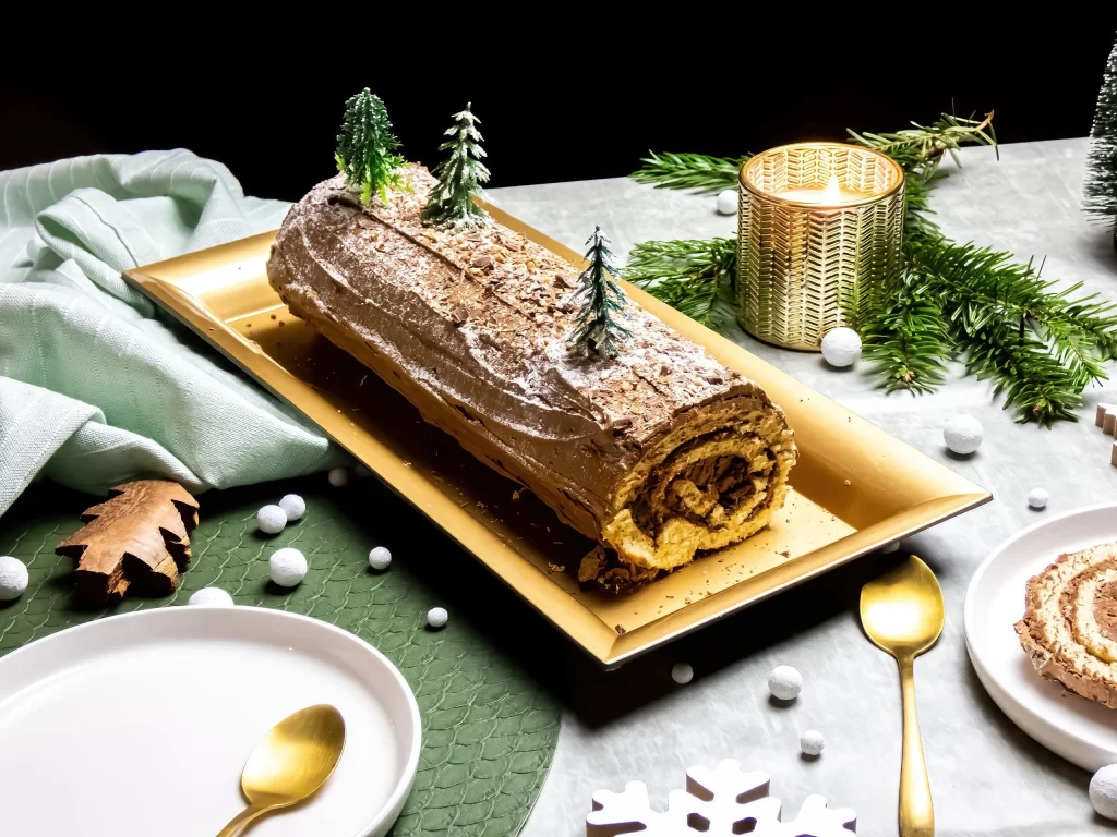 Bûche de Noël: The Enchanting French Christmas Dessert